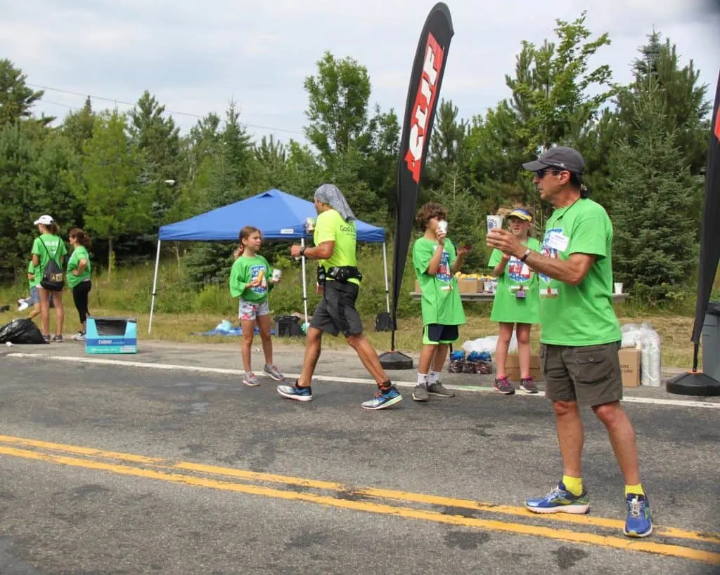Friday 5: Reasons to be a Race Day Volunteer - Marathons & Motivation
