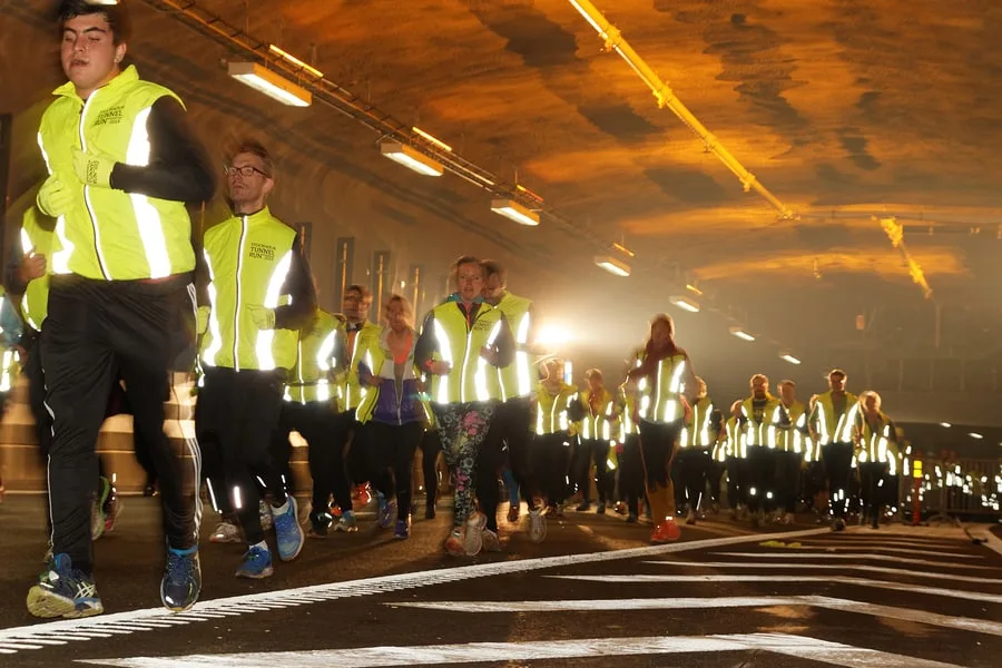 Five Safety Tips for Runners - Marathons & Motivation