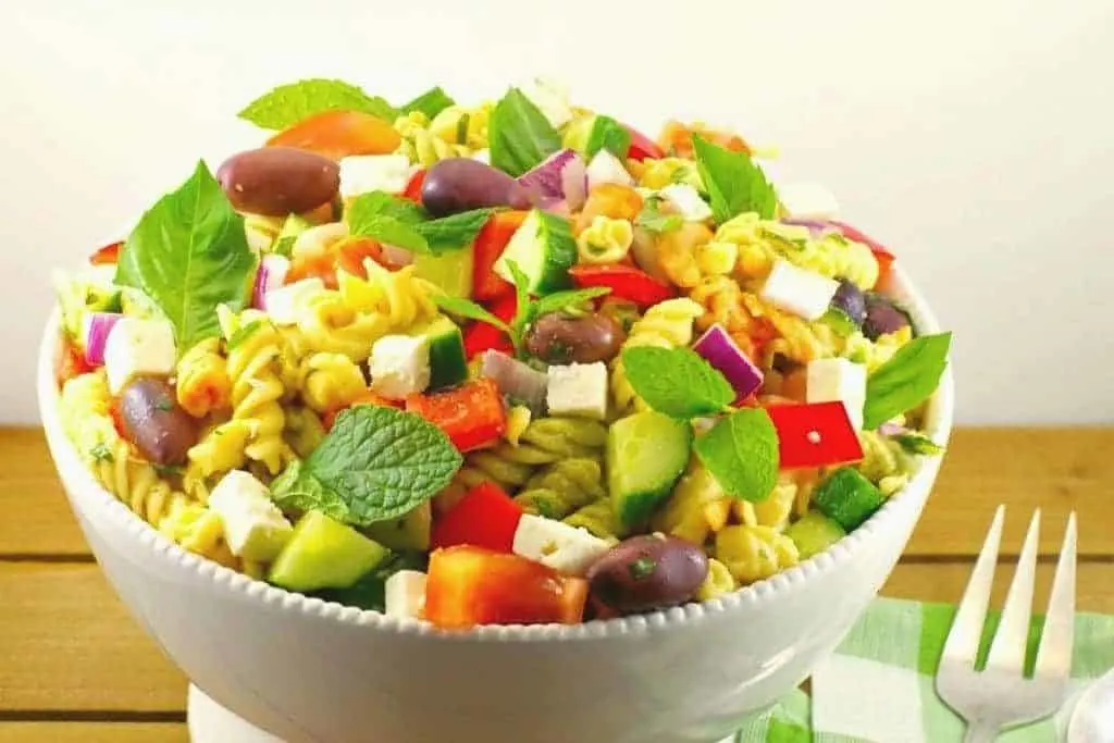 Delicious and Healthy Salad Recipes - Marathons & Motivation