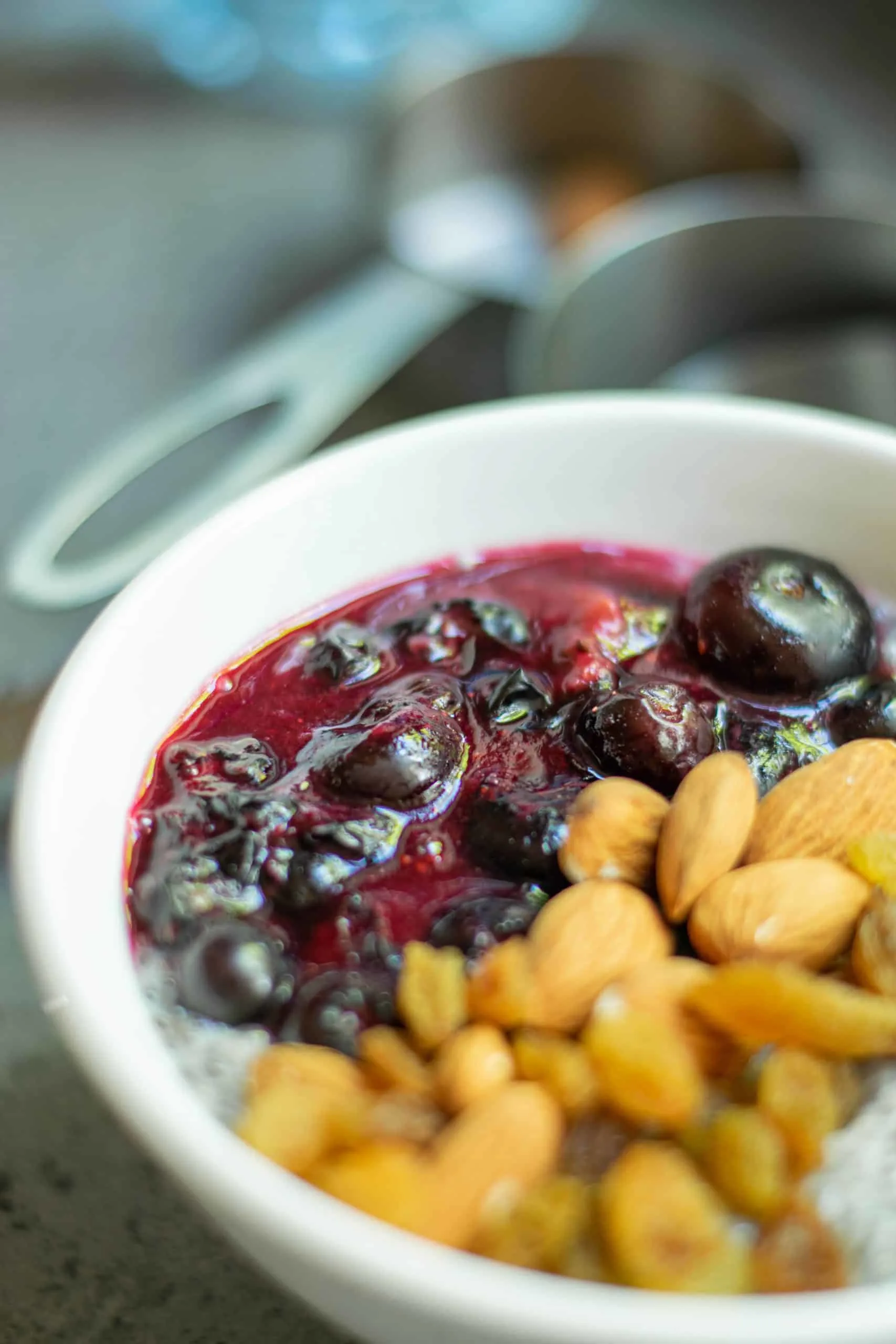 Vegan Blueberry Chia Pudding - Marathons & Motivation