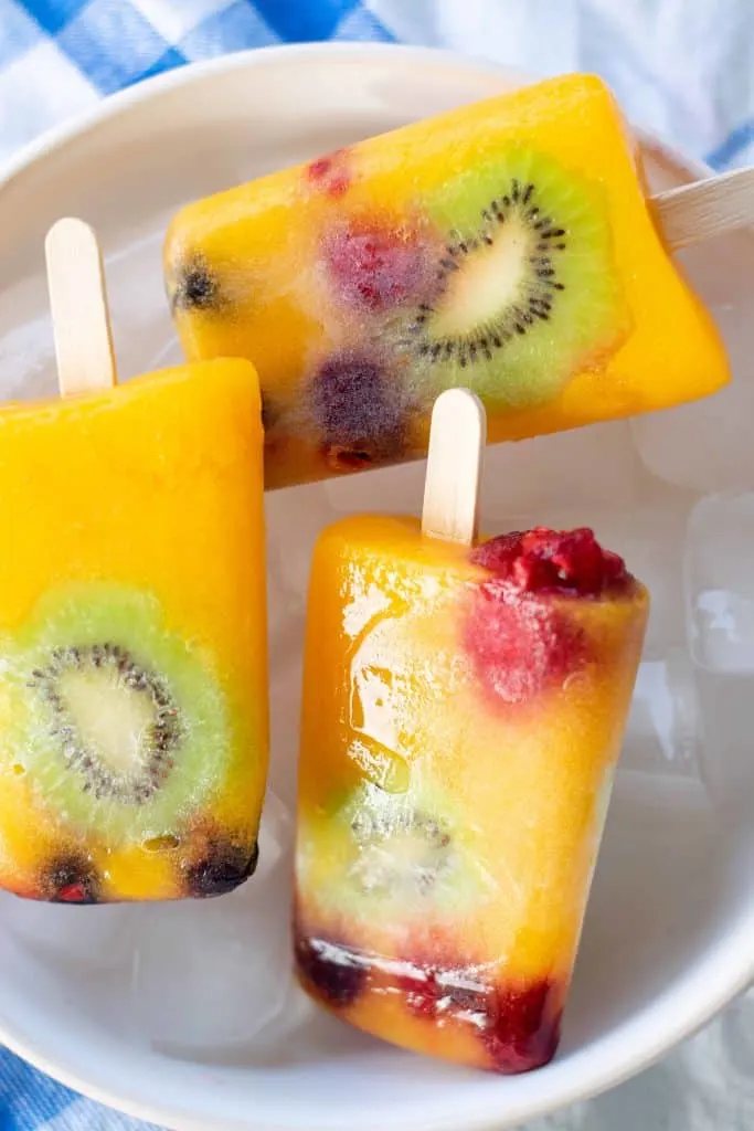 Easy to Make Kiwi Mango Popsicles - Marathons & Motivation