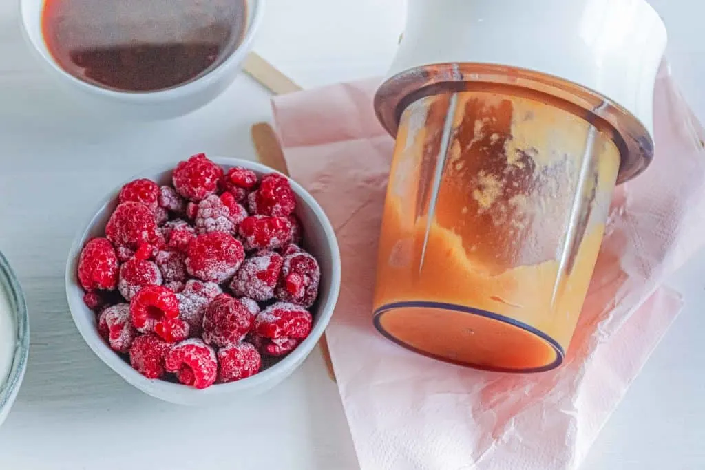 Mango and Raspberry Yogurt Popsicles - Marathons & Motivation