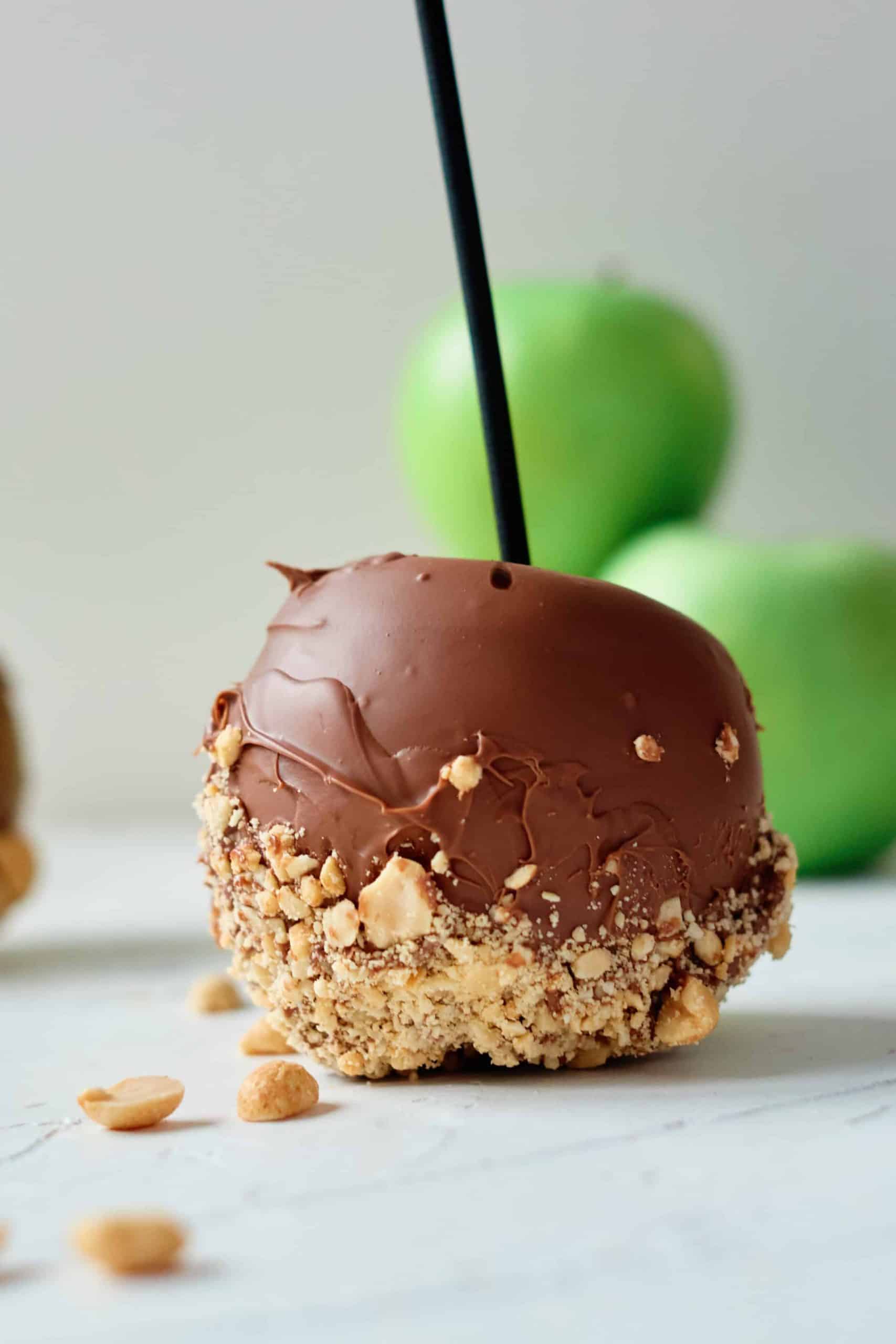 How to Make Chocolate Covered Apples - Marathons & Motivation