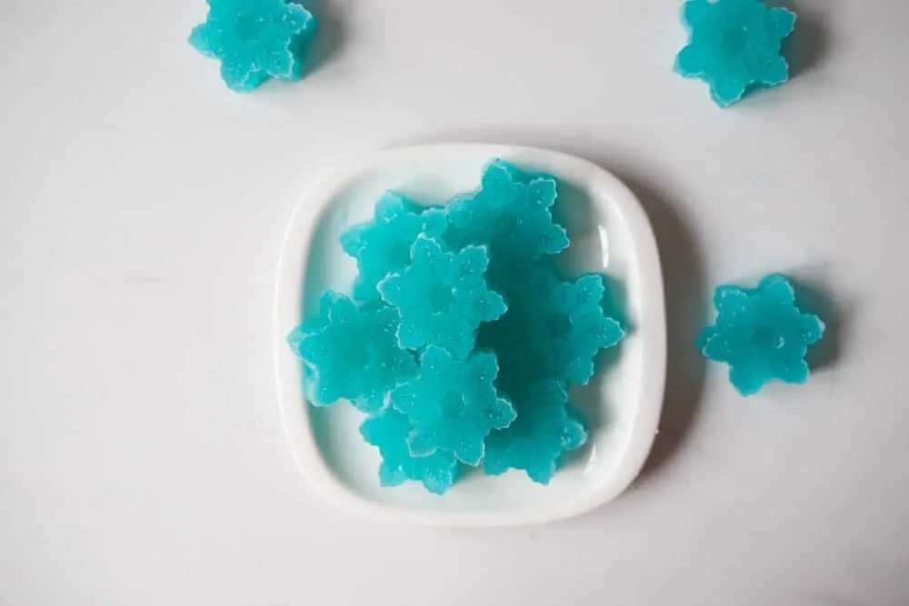 Snowflake Blue Raspberry Flavored Ice Cubes - Marathons & Motivation