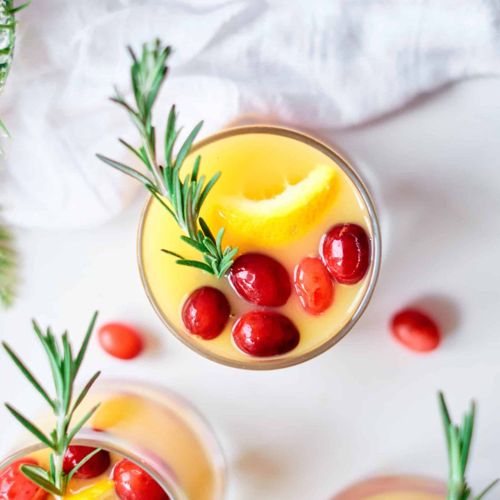 Holiday Orange Juice Mocktails - Marathons & Motivation