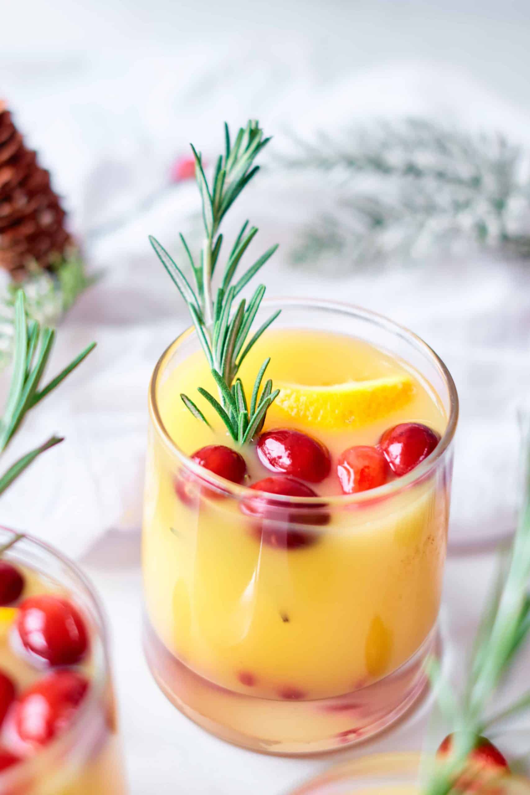 Holiday Orange Juice Mocktails - Marathons & Motivation