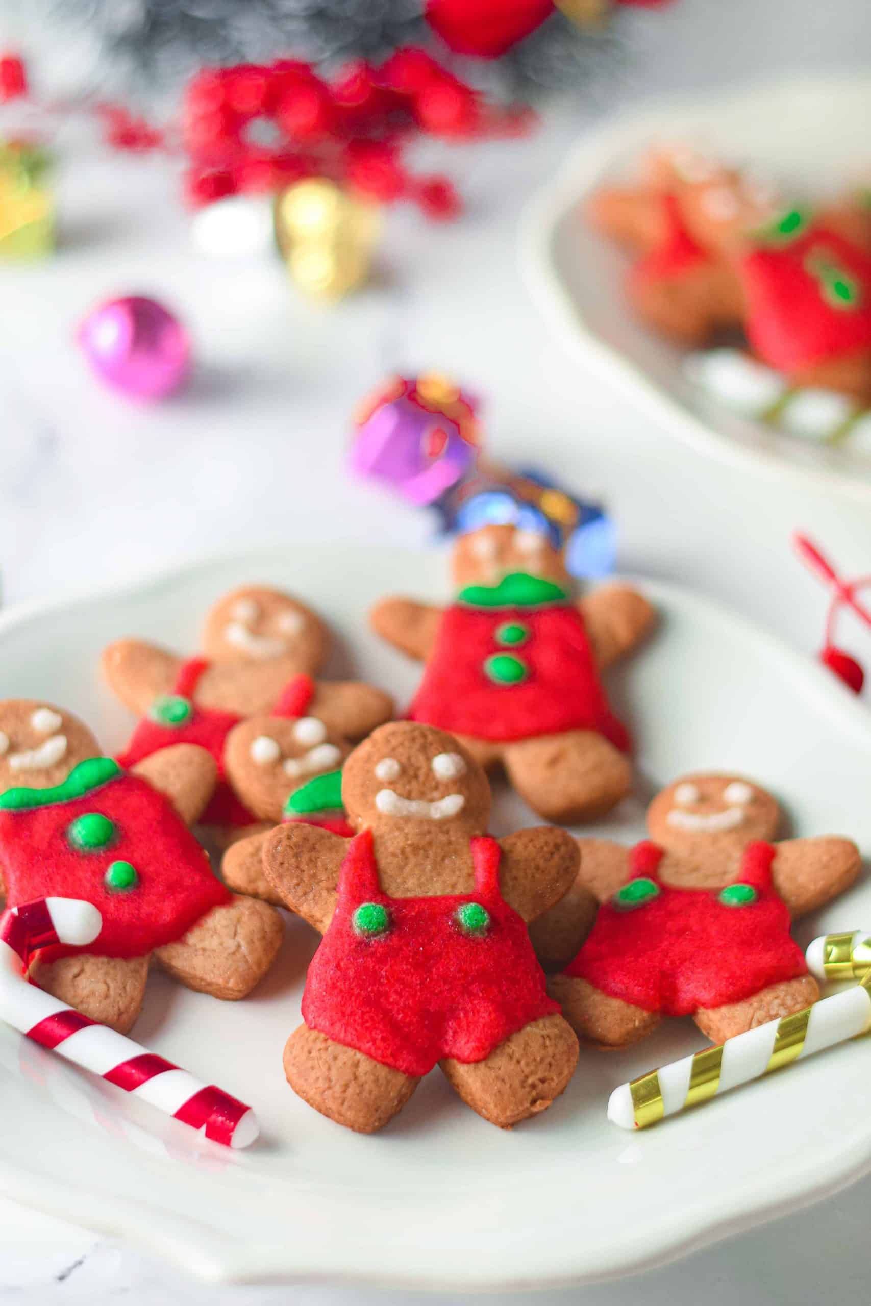 Gingerbread Man Cookies Recipe with Royal Icing - Marathons & Motivation
