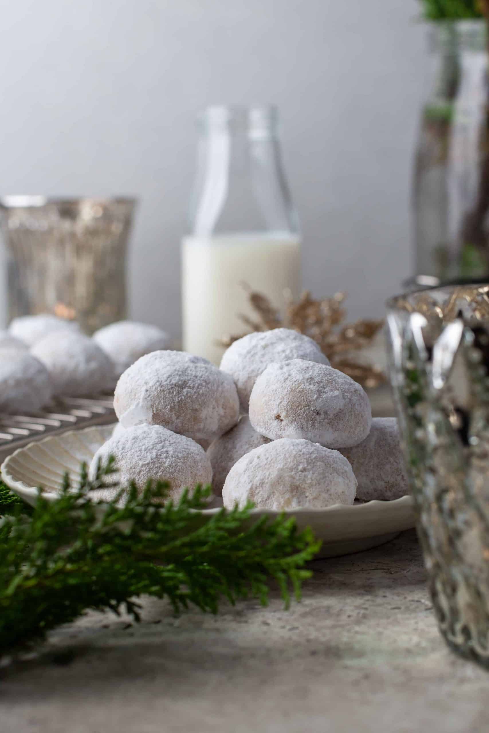 Simple Walnut Snowball Cookies Recipe - Marathons & Motivation