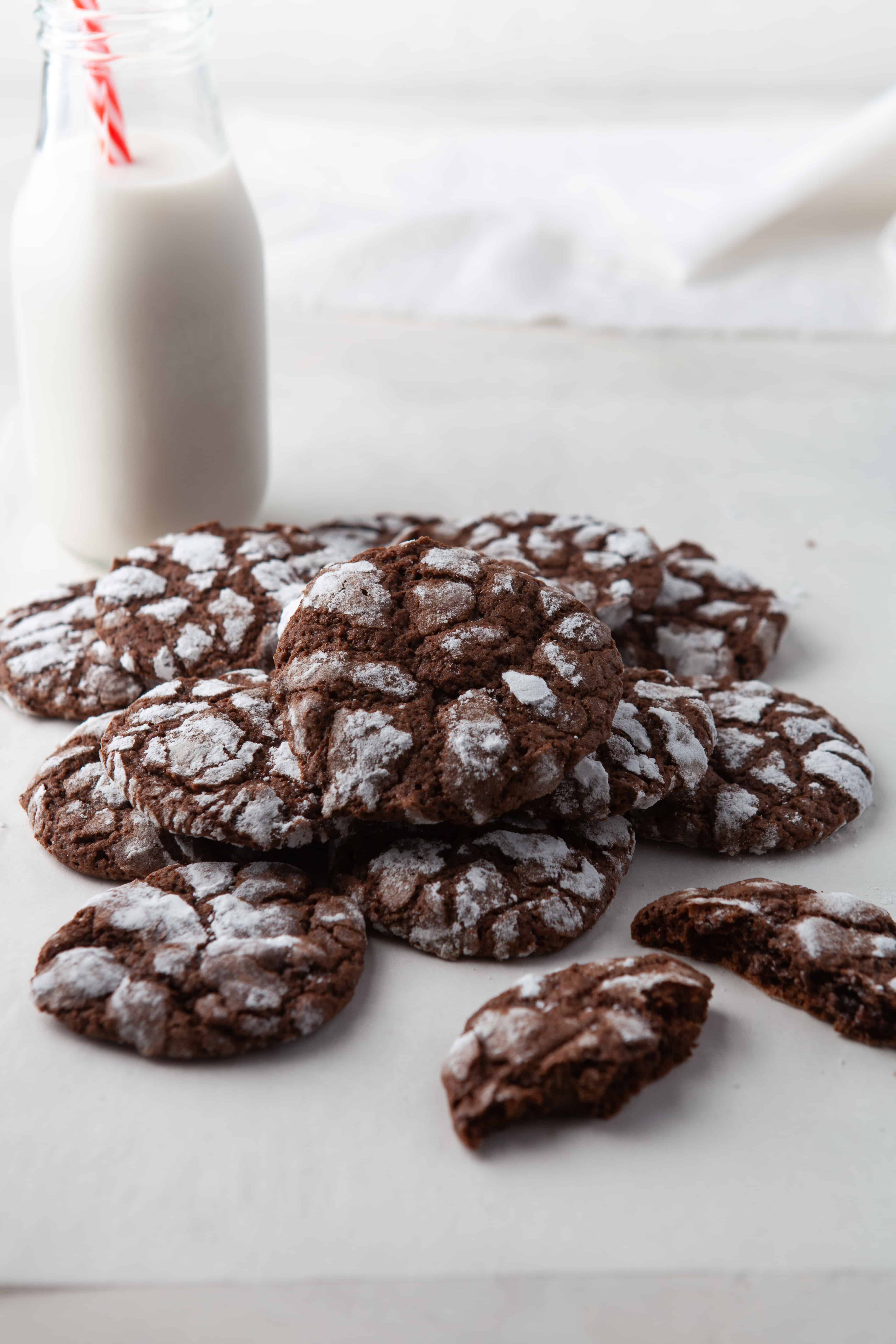 Recipe for Chocolate Crinkle Cookies - Marathons & Motivation