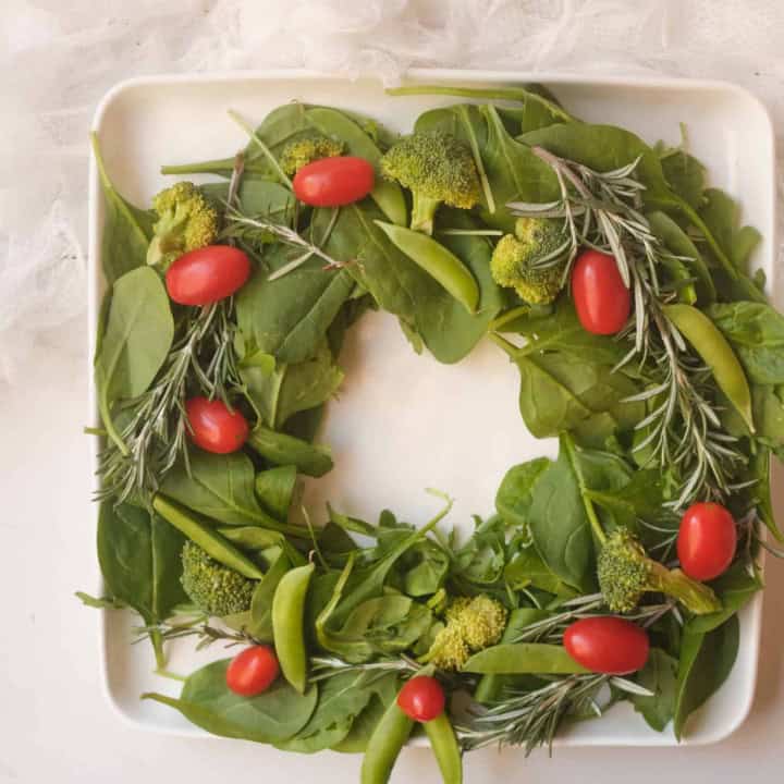 Simple Christmas Wreath Salad with Homemade Dressing - Marathons ...