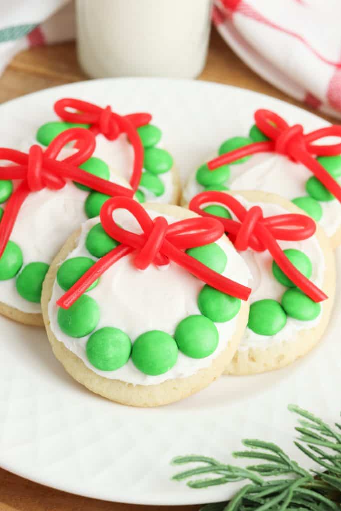 Christmas Wreath Cookies - Marathons & Motivation