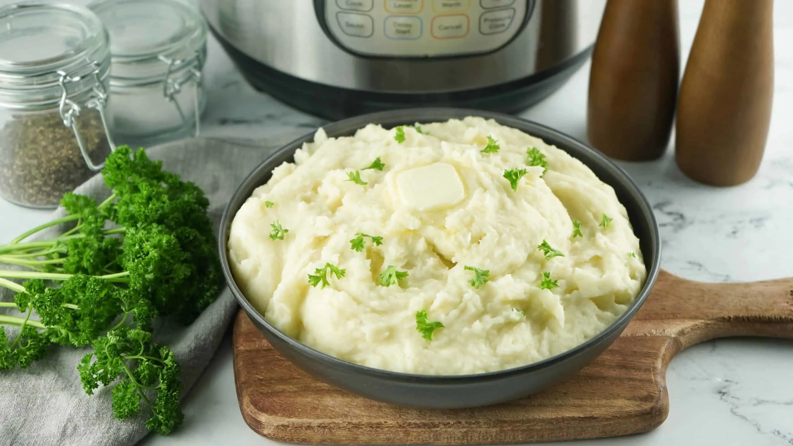 Instant Pot Mashed Potatoes - Marathons & Motivation