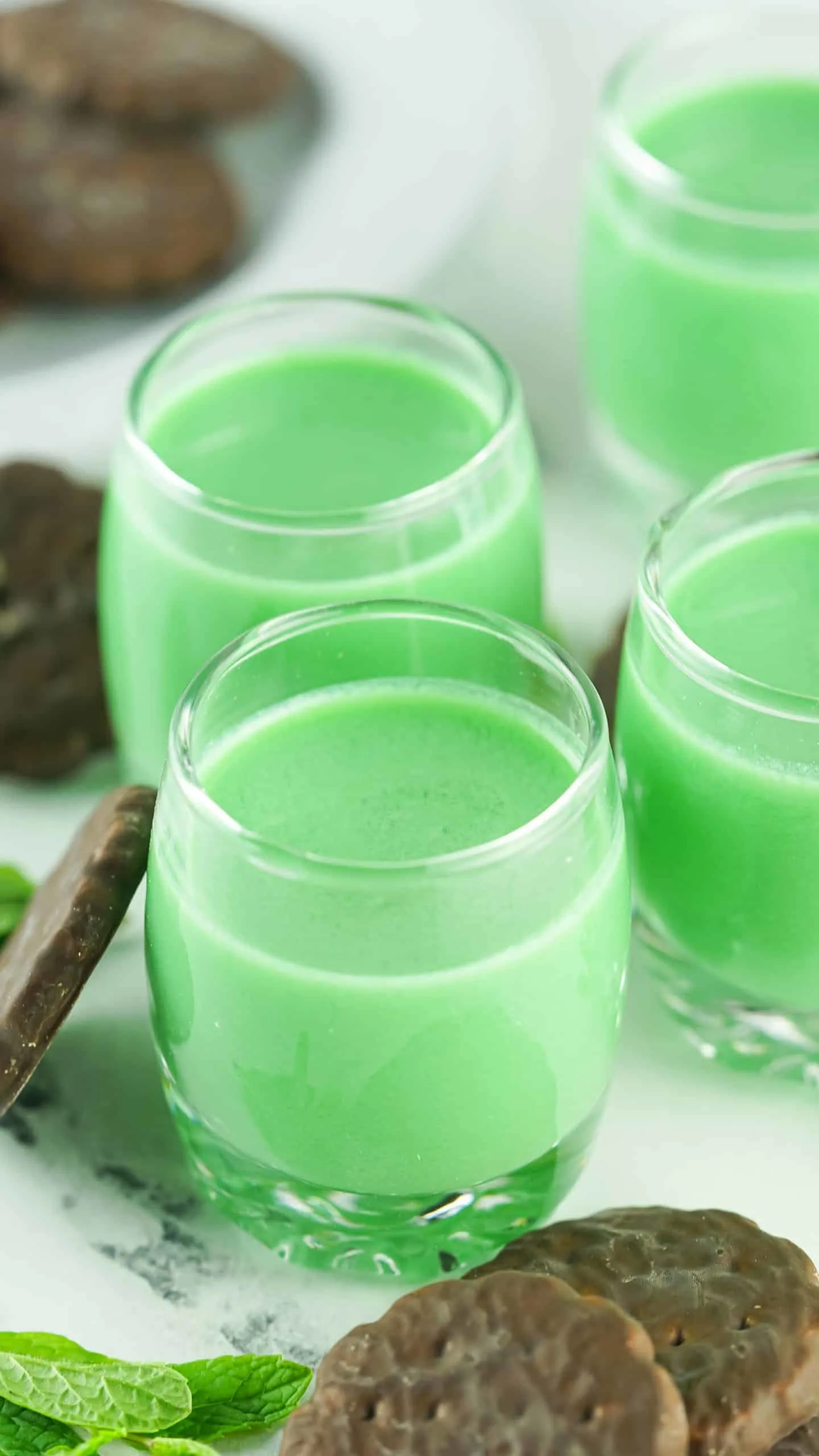 Thin Mint Shots with Girl Scout Cookies - Marathons & Motivation