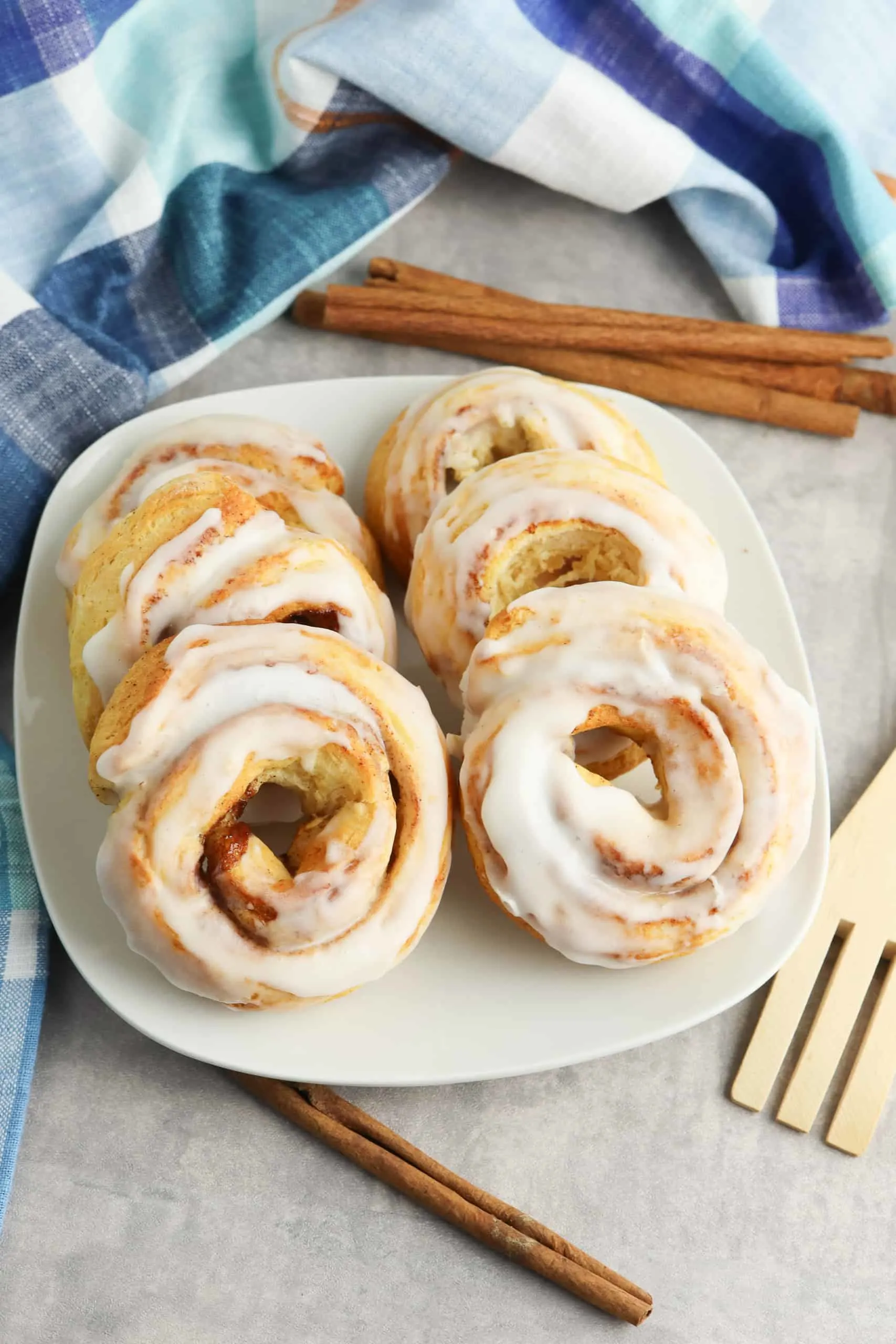 Air Fryer Cinnamon Roll Donuts - Marathons & Motivation