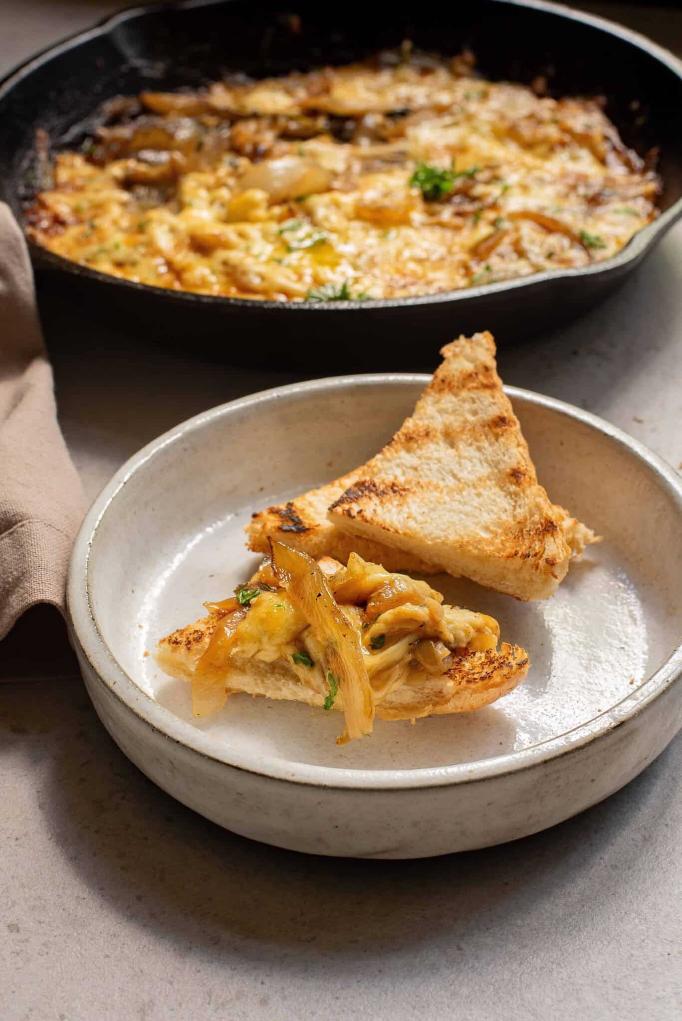 Baked French Onion Soup Dip - Marathons & Motivation